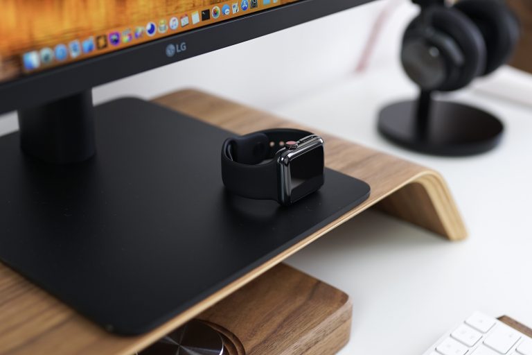 Desk setup tour 2018 - Beauty of Technology